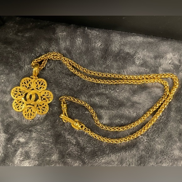 CHANEL | Jewelry | Sold Chanel Flower Gold Chain Pendant Necklace 95a ...
